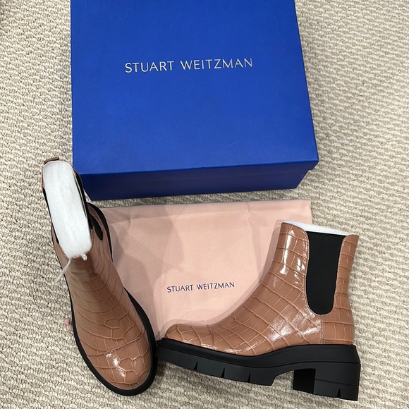 Stuart Weitzman | Shoes | Stuart Weitzman Norah Chelsea Boot Nwt | Poshmark